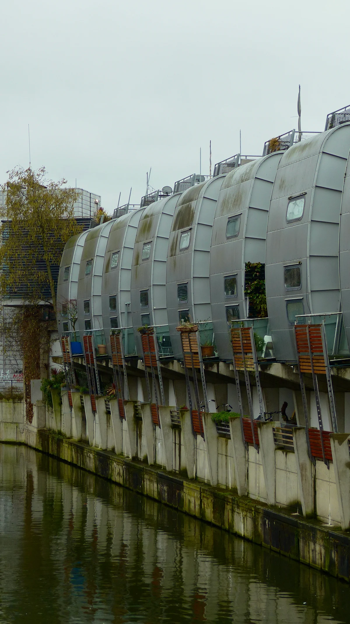 Grand Union Canal Walk Housing par Grimshaw - Habitat collectif ...